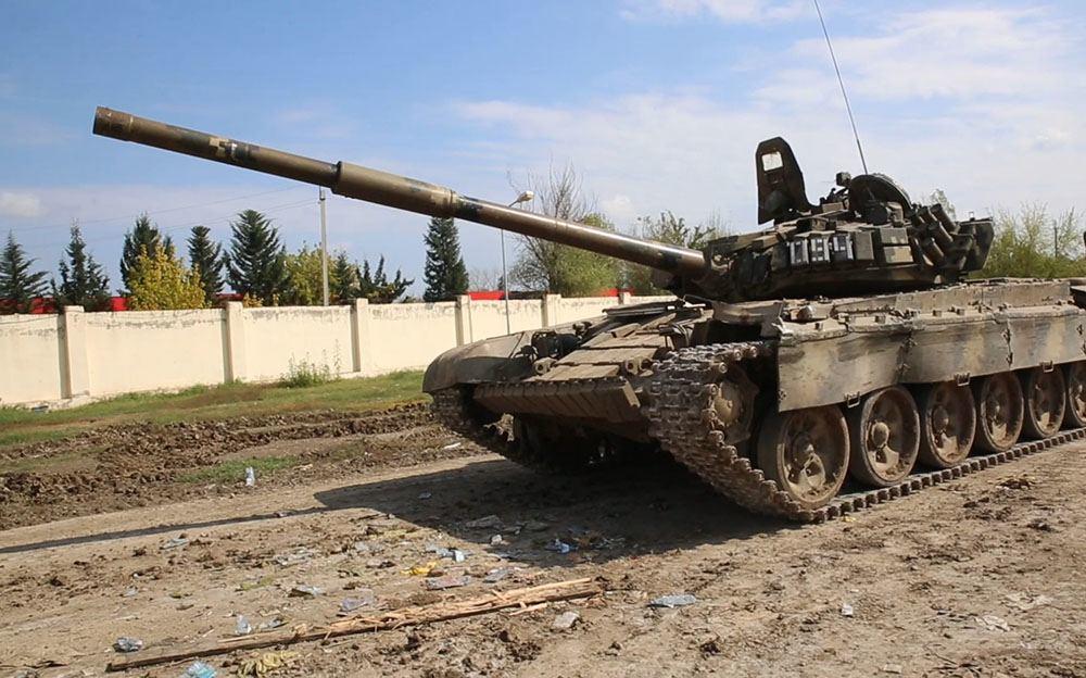 Очередная партия военных трофеев, захваченных азербайджанской армией ...