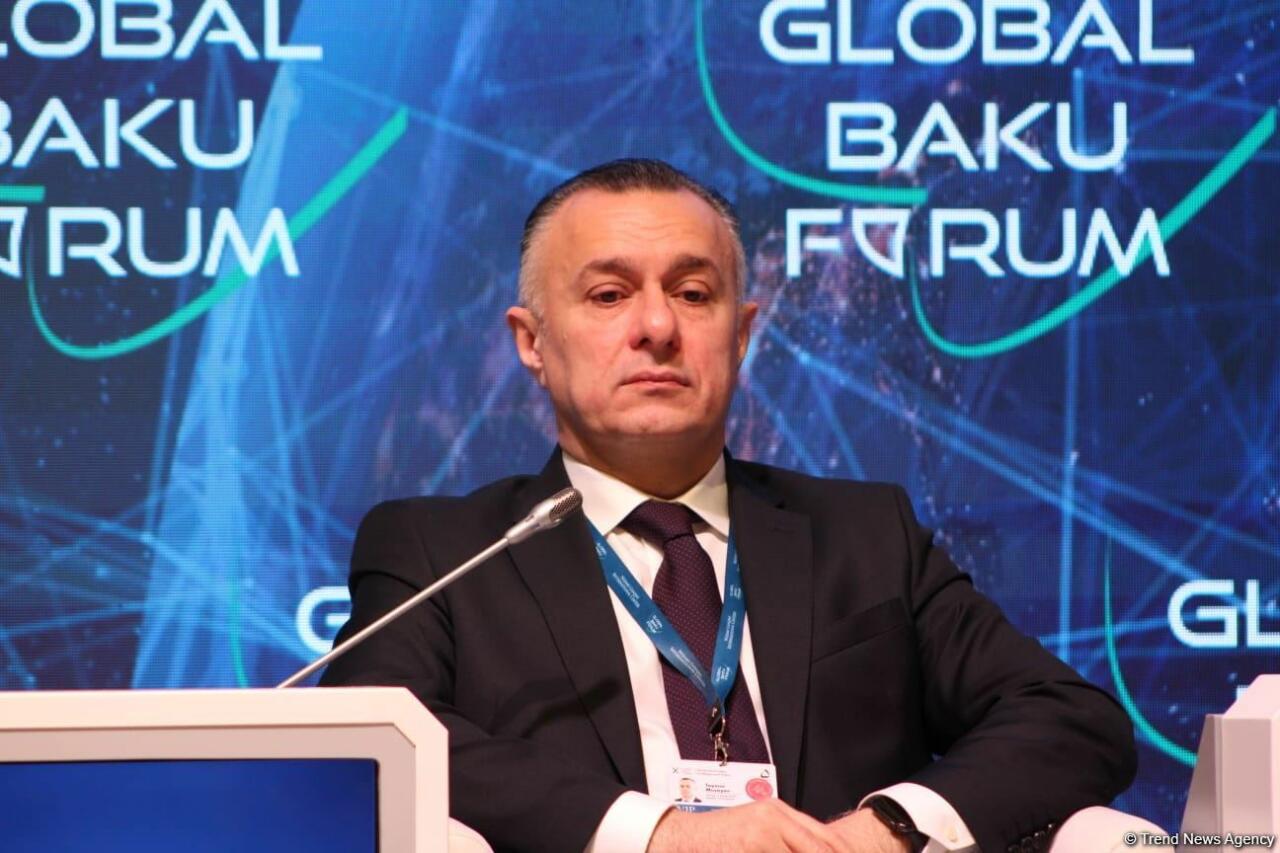 Tibbi xidmətlər daha əlçatan olmalıdır - Teymur Musayev