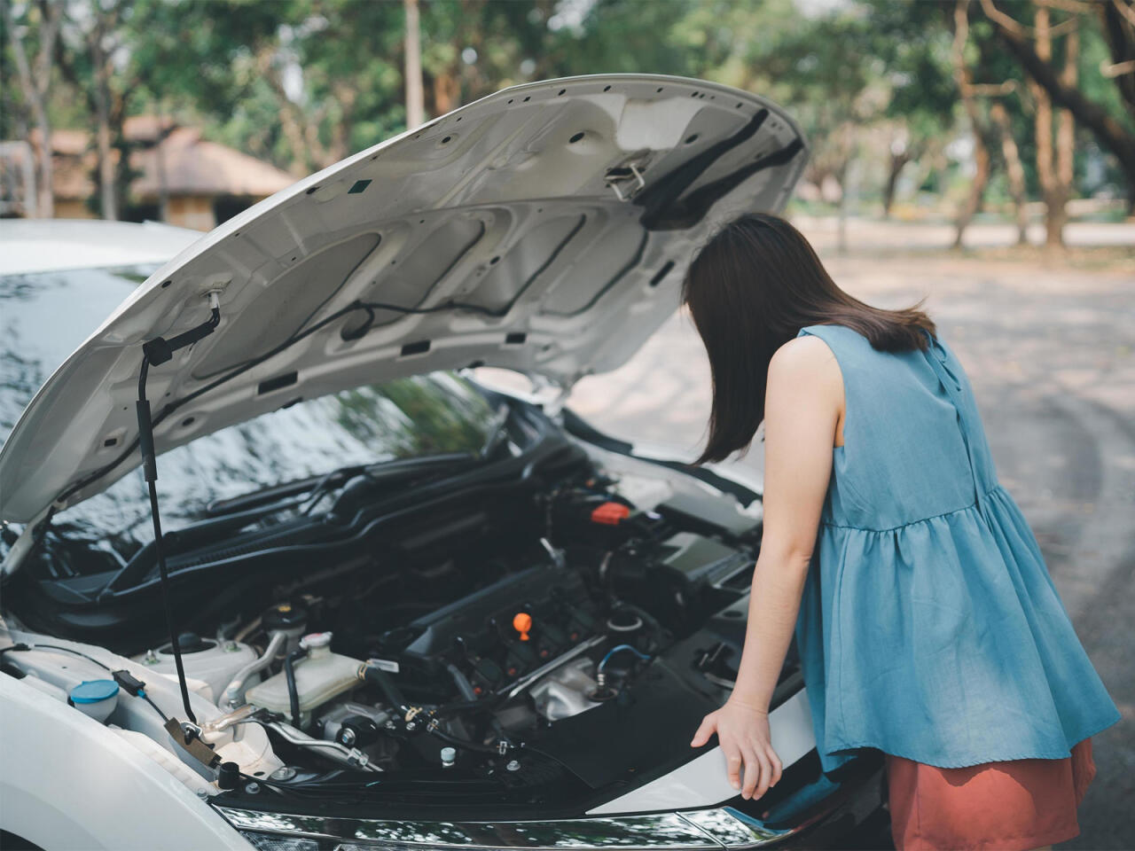 Maşında bu əlamətlər varsa, ən yaxşı halda 200-300 manat xərci var ...